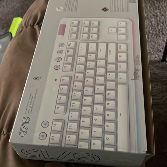 Logitech | Other | Im Selling A Logitech Wireless Gaming Keyboard G75 ...